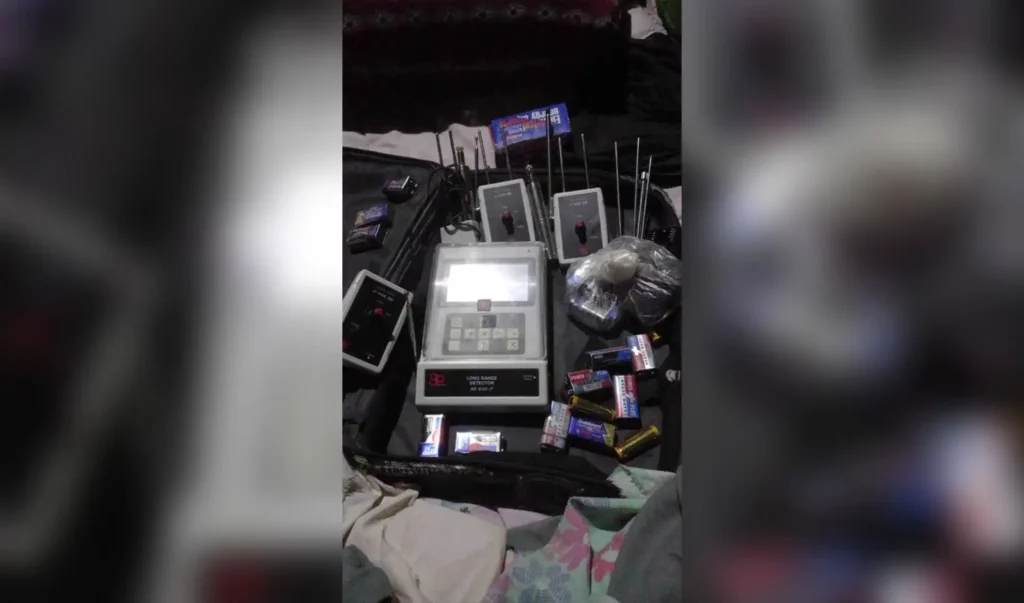 Artifacts detecting equipment seized in Farah, 3 held – Pajhwok Afghan News