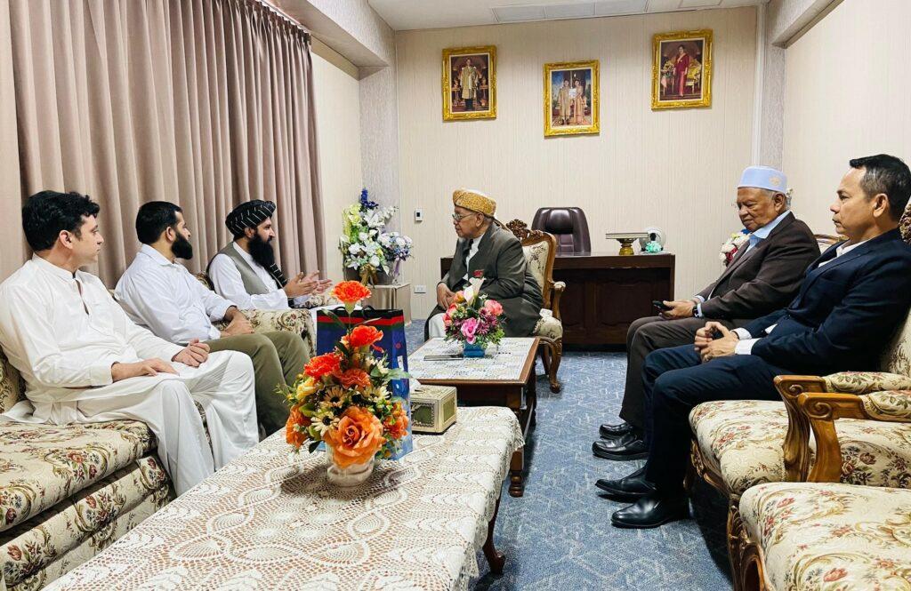 Afghan ambassador meets Thailand’s Muslim leader – Pajhwok Afghan News